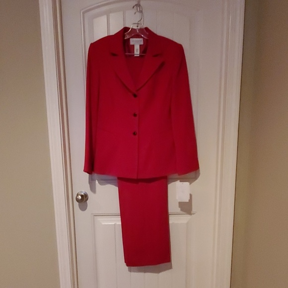 Liz Claiborne | Pants & Jumpsuits | Liz Claiborne Cherry Red Suit ...